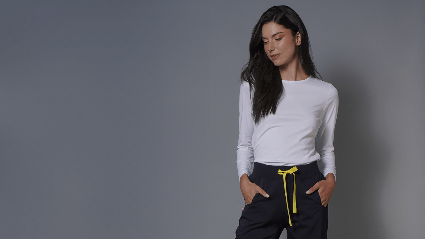 The Benefits of Wearing Underscrubs with Your Medical Uniform – Colorchain